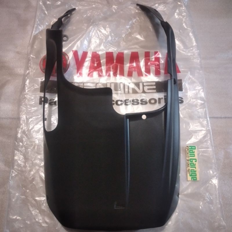 HITAM Original black yamaha mio sporty smile lower cover or lower deck ...
