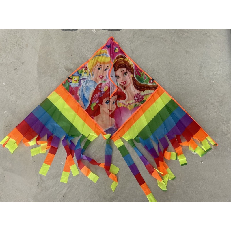 Cartoon Triangle Kite 95cm / 100cm /Kites for Kids Lelayang | Shopee ...