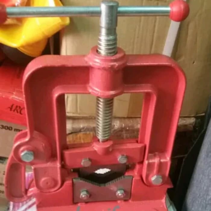 Dmst | Tanggem Pipe Vise Pipe Clamp Tool 10 - 115 mm | Shopee Malaysia