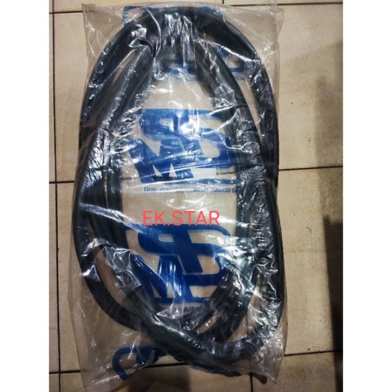 TOYOTA HILUX LN65 LN55 859G 83 YEAR FRONT WINDSCREEN RUBBER ...