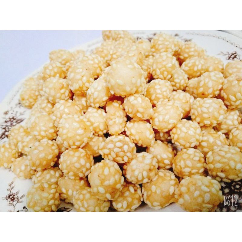Kuih Buah Rotan/Kuih Bijan Ranggup Traditional 250g | Shopee Malaysia