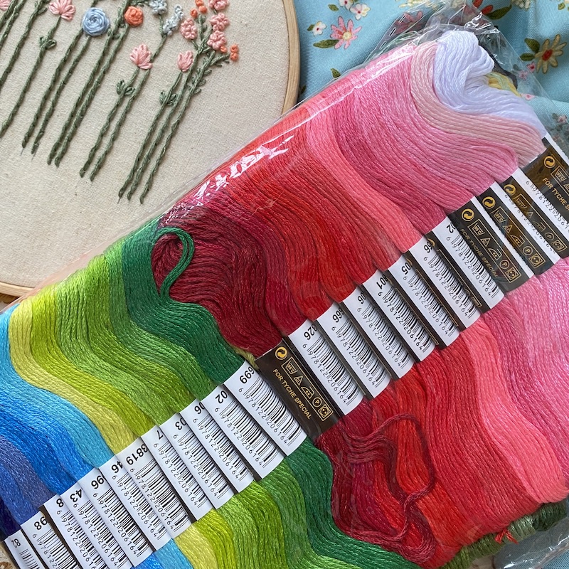 [Fabric Fanatics]Embroidery Cross Stitch Thread Set Benang Sulaman 10 ...