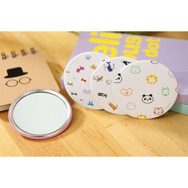 Hand Pocket Portable Mini Mirror cute little carton/FREE Gift | Shopee ...