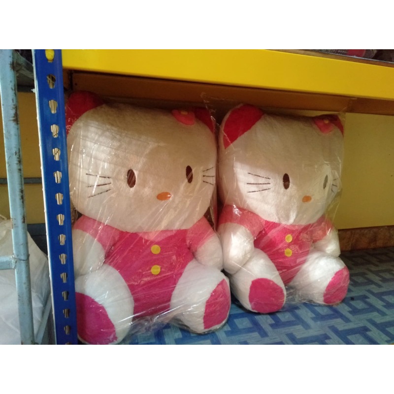 Patung HelloKitty dari thailand | Shopee Malaysia