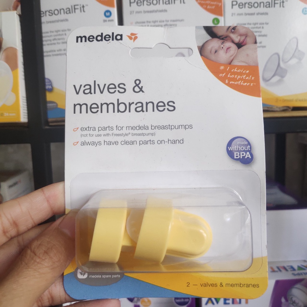 Original sealed box with 2 yellow valves and 2 white valves for Medela ...