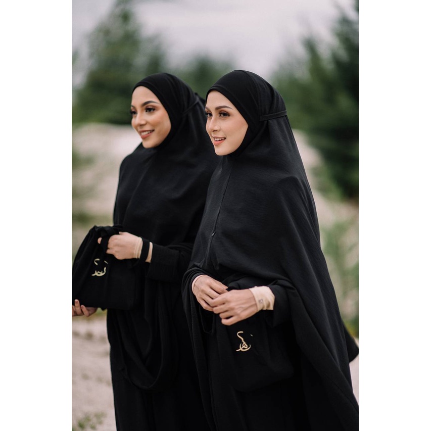 Nunha Set Mini Telekung by Neelofa | Shopee Malaysia