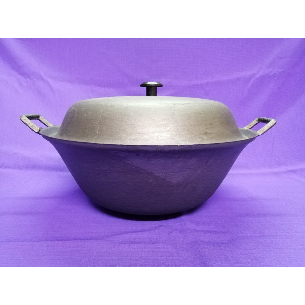 34cm Traditional WOK Real Cast Iron Pot cooking Wok Granny Wok fry pan ...