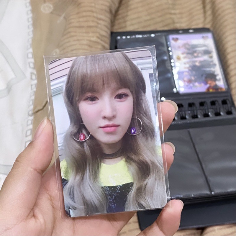 Pc WENDY - Peek a Boo (Red Velvet) | Shopee Malaysia