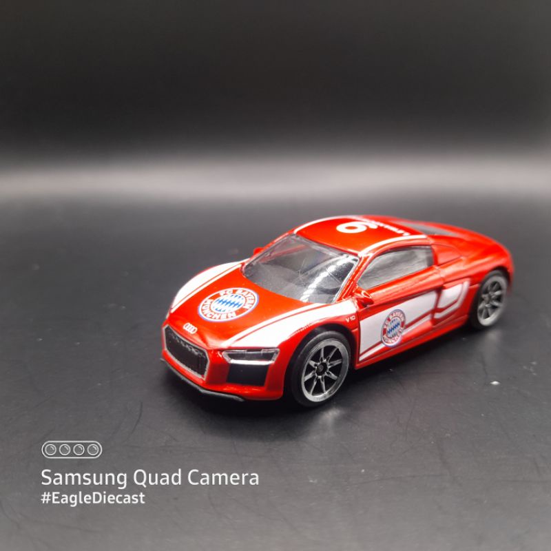 Majorette Audi R8 FC Bayern Munchen Lewandowski MJ Loose | Shopee Malaysia