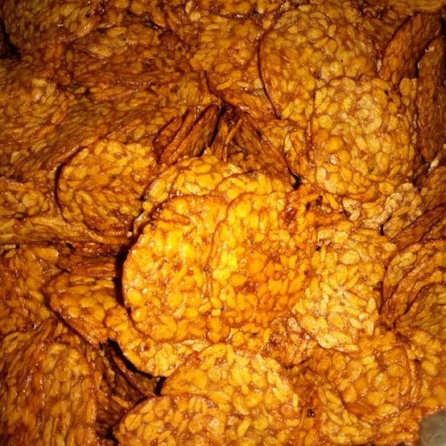 Kerepek Tempe Pedas BORONG 20 PEKET | Shopee Malaysia