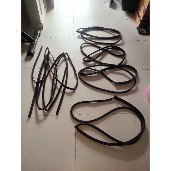 getah pintu toyota seg ae110 ae111 | Shopee Malaysia