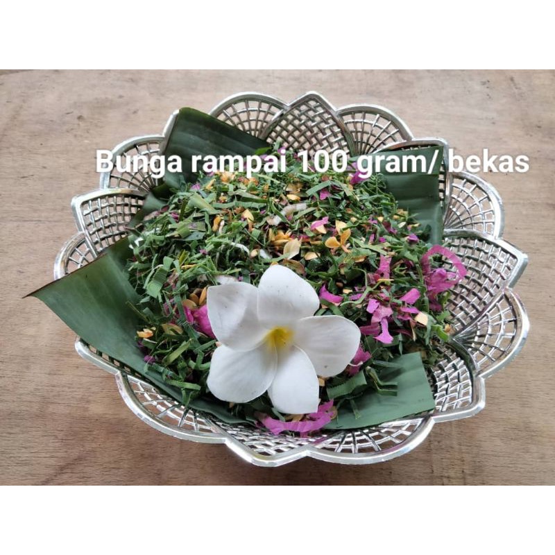 Bunga rampai pengantin untuk majlis perkahwinan dibuat segar tahan lama ...