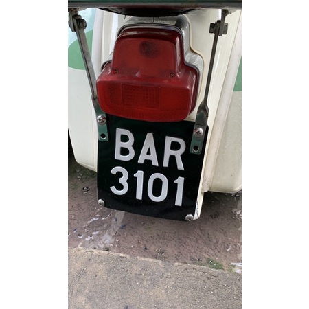 Vespa Classic Number Plate Belakang Ketuk | Shopee Malaysia