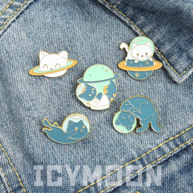 Enamel Pins : Space Planets Astronaut Cats Universe Fantasy Design [PO] | Shopee Malaysia