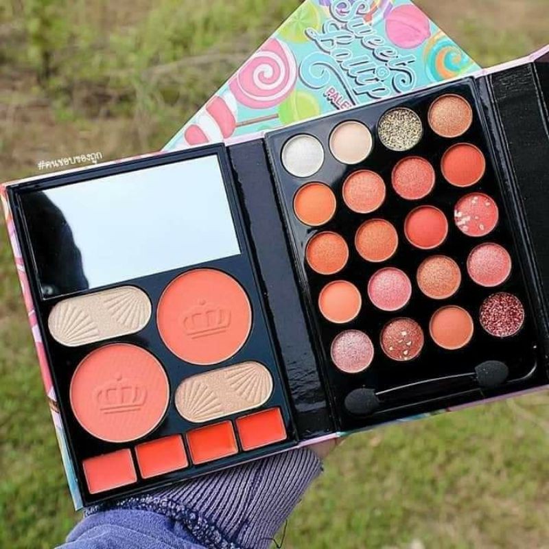 SE ANYLADY MAKEUP SET KIT WALLET PALETTE 4 IN 1 (EYESHADOW / BLUSHER ...