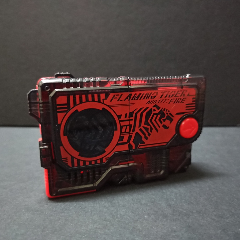 Original Bandai Progress Key Flaming Tiger Progrise Key Kamen Rider ...