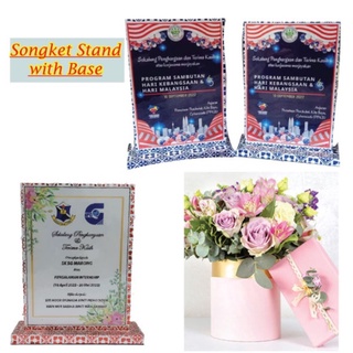 Wooden Plaque With Base / Without Base + LABEL + LOGO ( HADIAH SUKAN ...