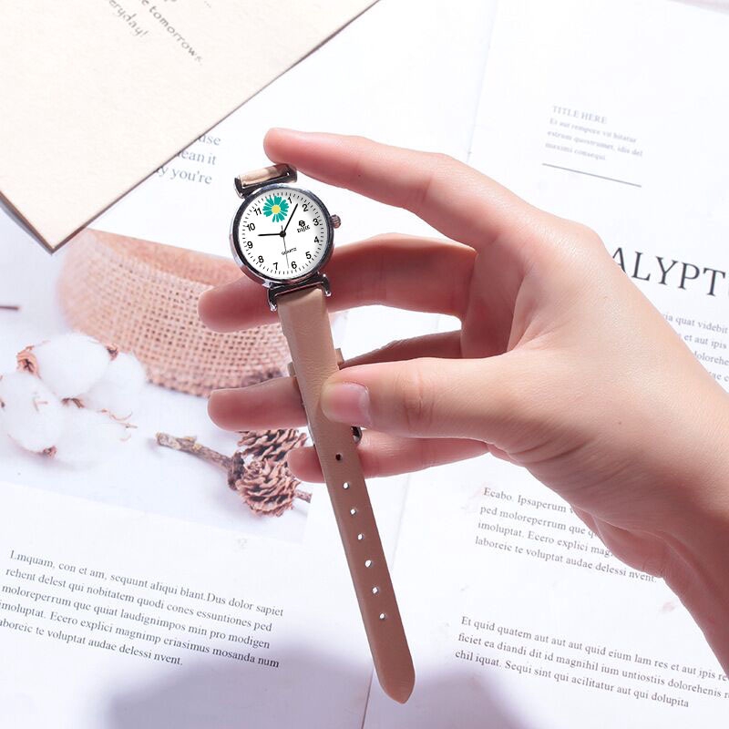 Daisy Cute Watch Women Watches Korean Simple Retro Small Watch Digital ...