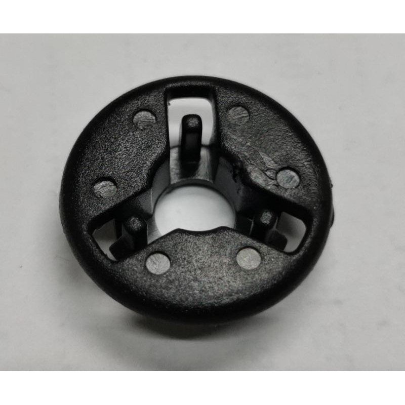 Perodua Viva Bonnet Stand Clip (1pc) | Shopee Malaysia