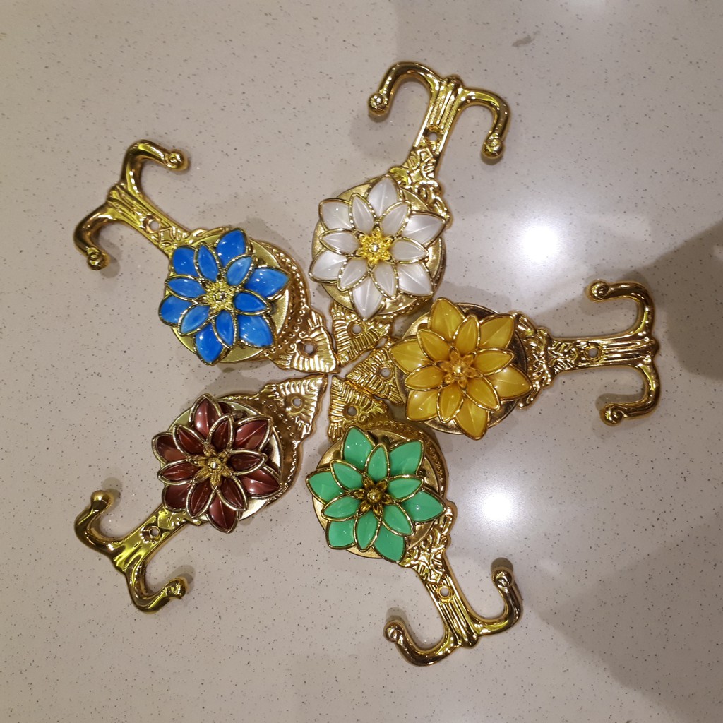 Jasmine/aster Flower Hooks COLOR (1 PAIR) | Shopee Malaysia