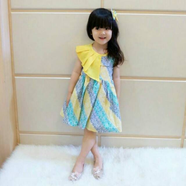 Ethnickidswear Anggun Dress Batik Children Dress Couple Mom and Kid ...
