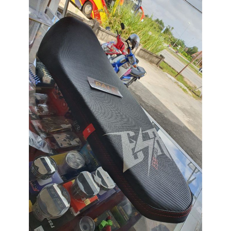 Esr racing seat Y15🔥 | Shopee Malaysia