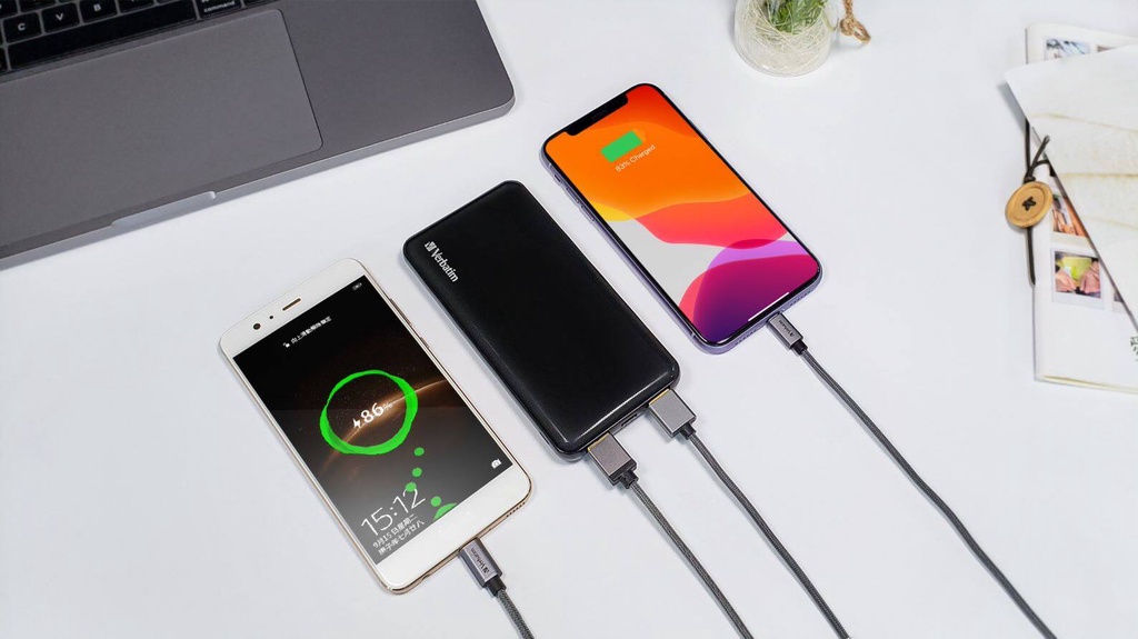 Verbatim Grid Pattern Power Pack Dual Input/Output with Type-C and ...