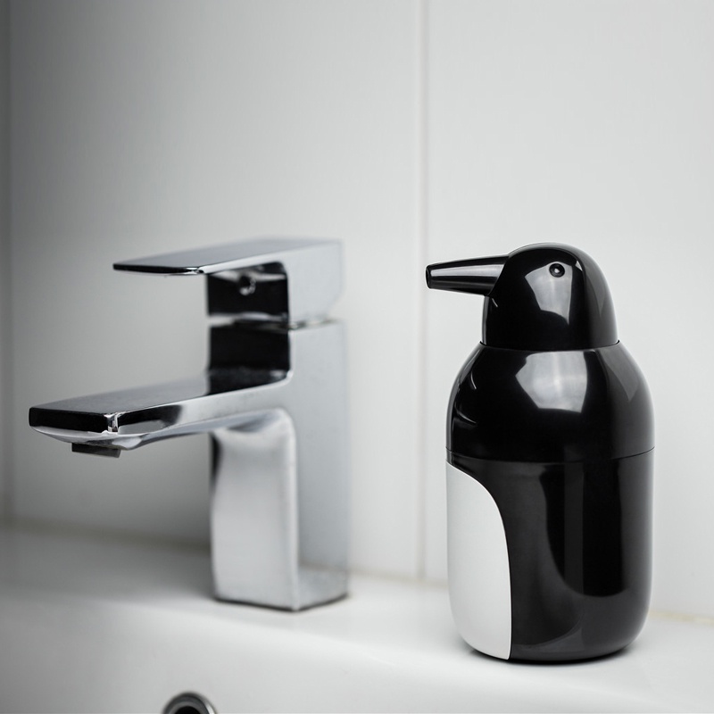 300ml Cartoon Penguin Lotion Press Bottle Hand Sanitizer Empty Bottle ...