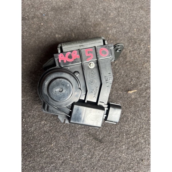 ESTIMA ACR50 REAR BONNET LOCK USED JAPAN | Shopee Malaysia