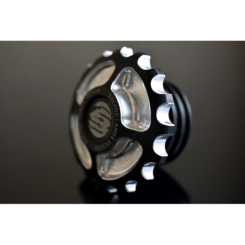 Motorcycle CNC Aluminum Fuel Gas Tank Decorative Oil Cap for Harley ...