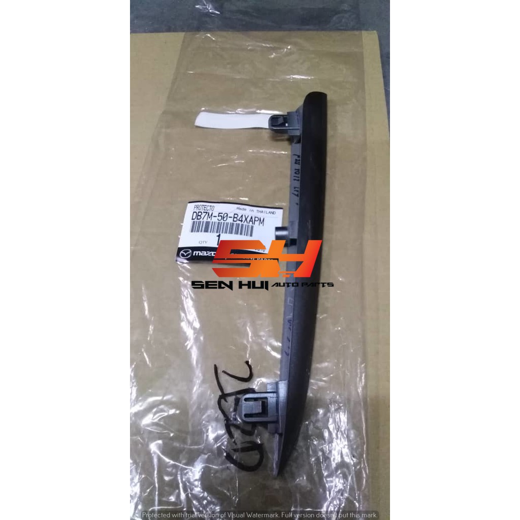 Mazda 2 Skyactive Front Radiator Grille Line RH - Body Colour ...