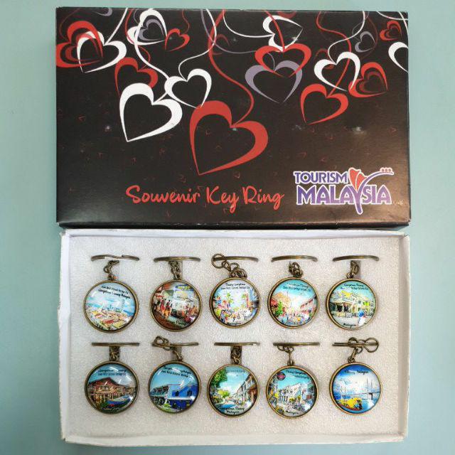 Penang famous street art souvenir keychain 🤩Ready stock🤩 😊WELCOME😊 ...