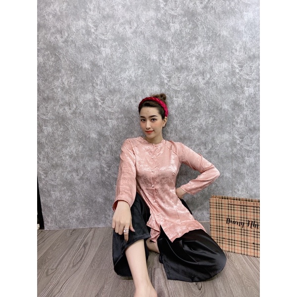 Brocade set (original photo) | Shopee Malaysia