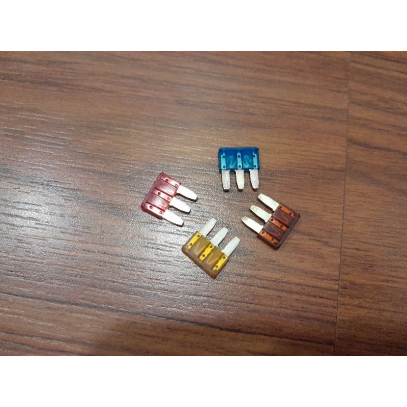Micro mini fuse 3 pin ford ranger mazda bt50 dodge | Shopee Malaysia