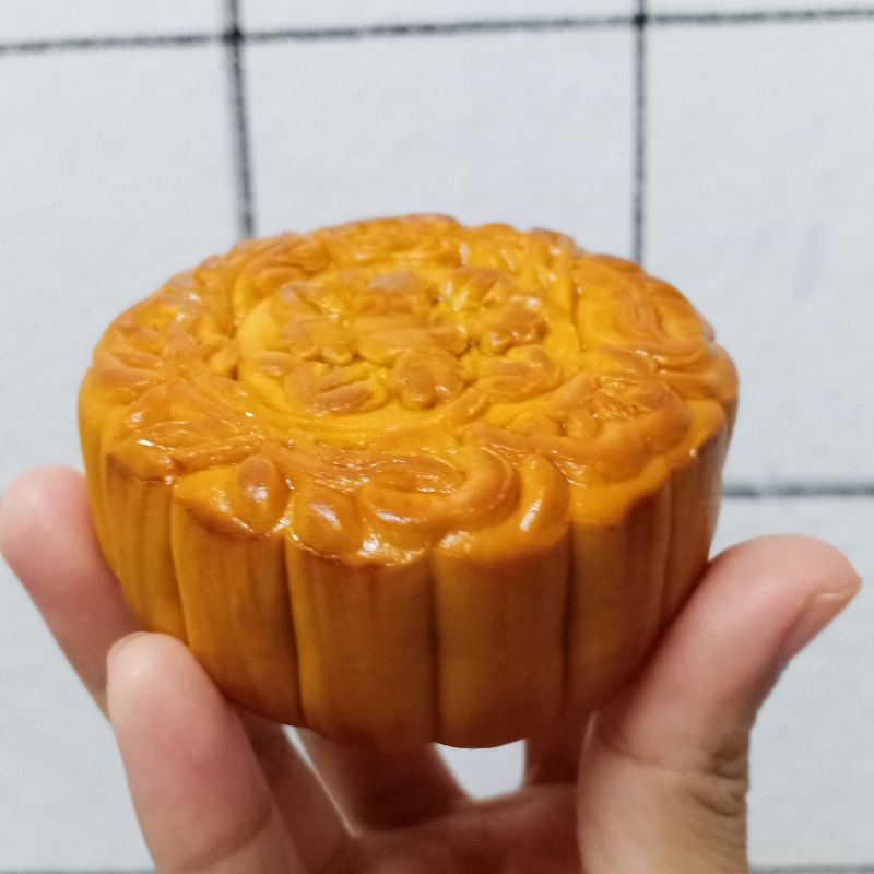 KUIH BULAN HALAL SEDAP ️ MOONCAKE | Shopee Malaysia