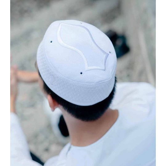 KOPIAH ABYADH THE CAPAL [ALL WHITE] by The Capal | Shopee Malaysia