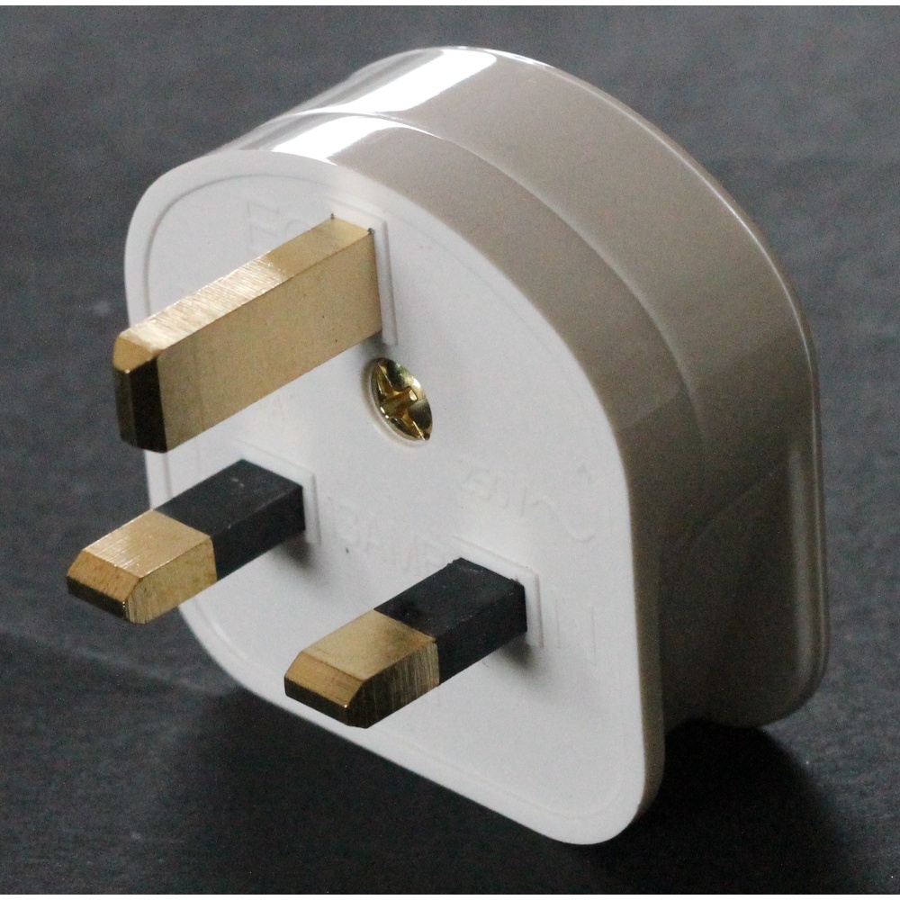 MK 654WHI 13A 250V 3 Pin Plug Top, SIRIM approved | Shopee Malaysia