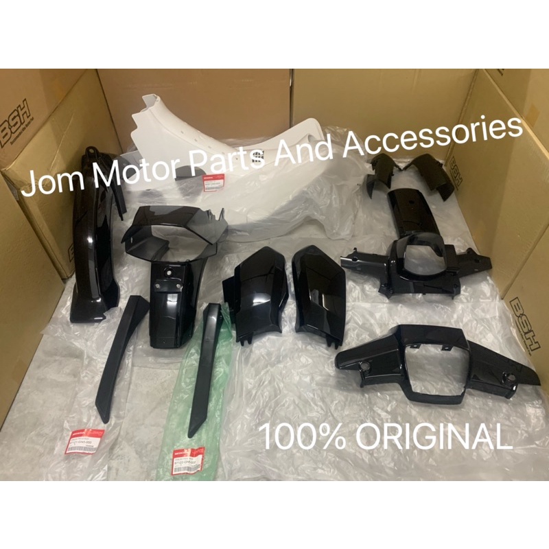 HONDA BSH EX5 DREAM COVER SET BODYSET BODY SET 100% ORIGINAL COMPLATE SET WITH LEG SHIELD AND ...