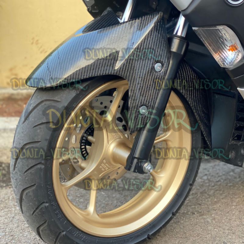 Yamaha Nmax Carbon kevlar front fender. Nmax carbon kevlar fender ...