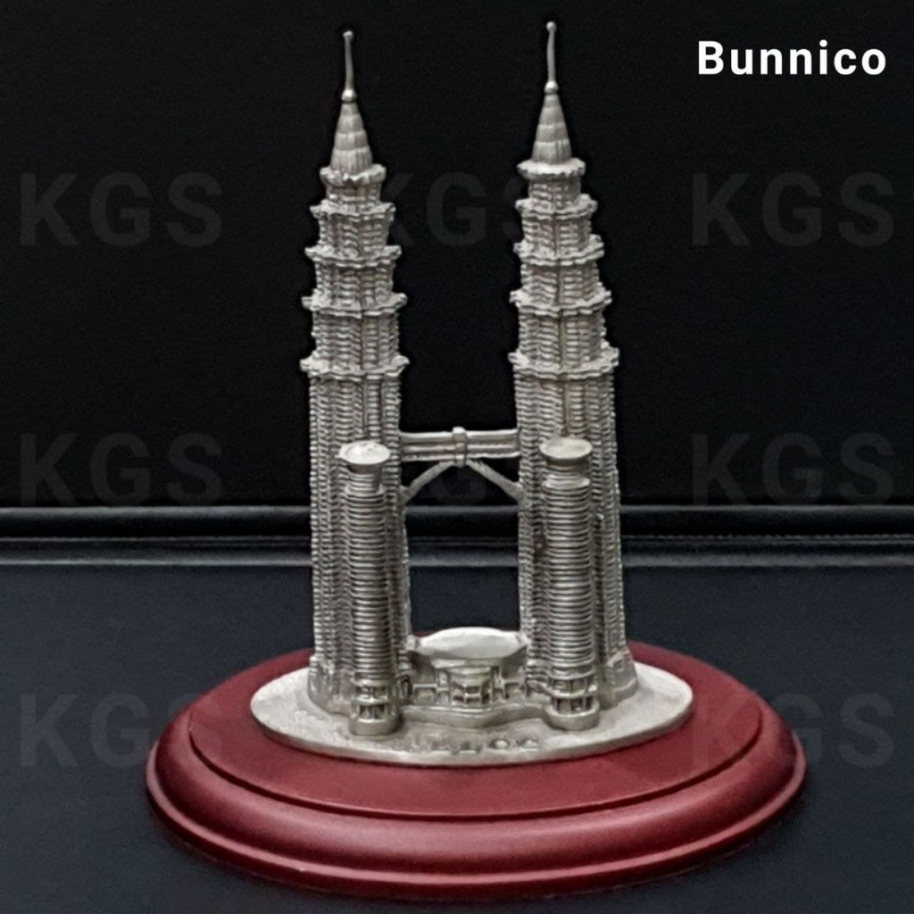 Pewter Malaysia KLCC Display with Base Included as Souviner Gift ...