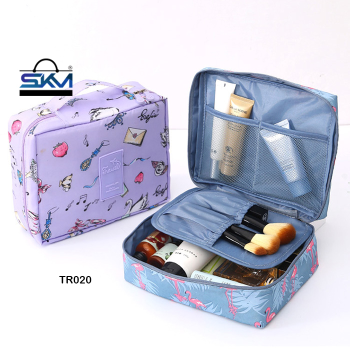 SKM Multifunction Ladies Square Cosmetic Pouch Travel Beg Mekap TR020 ...