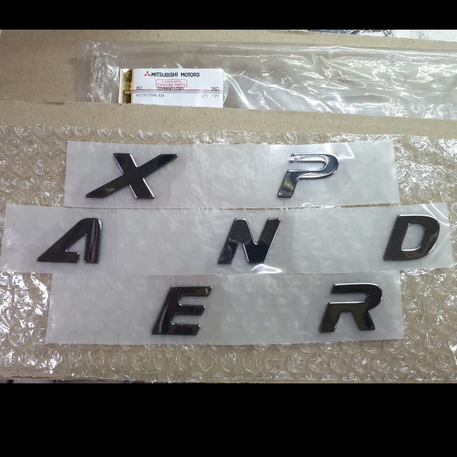 MESIN Xpander Engine Hood Emblem, Original Mitsubishi Xpander Engine ...