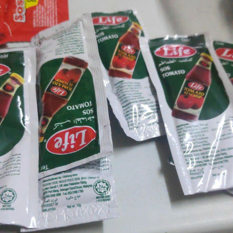 [FREE EXTRA] Chilli Sauce BBQ Ketchup Sachet Sos Cili Barbeku small ...