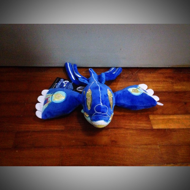 POKEMON PLUSH KYOGRE (POKEMON CENTER) | Shopee Malaysia
