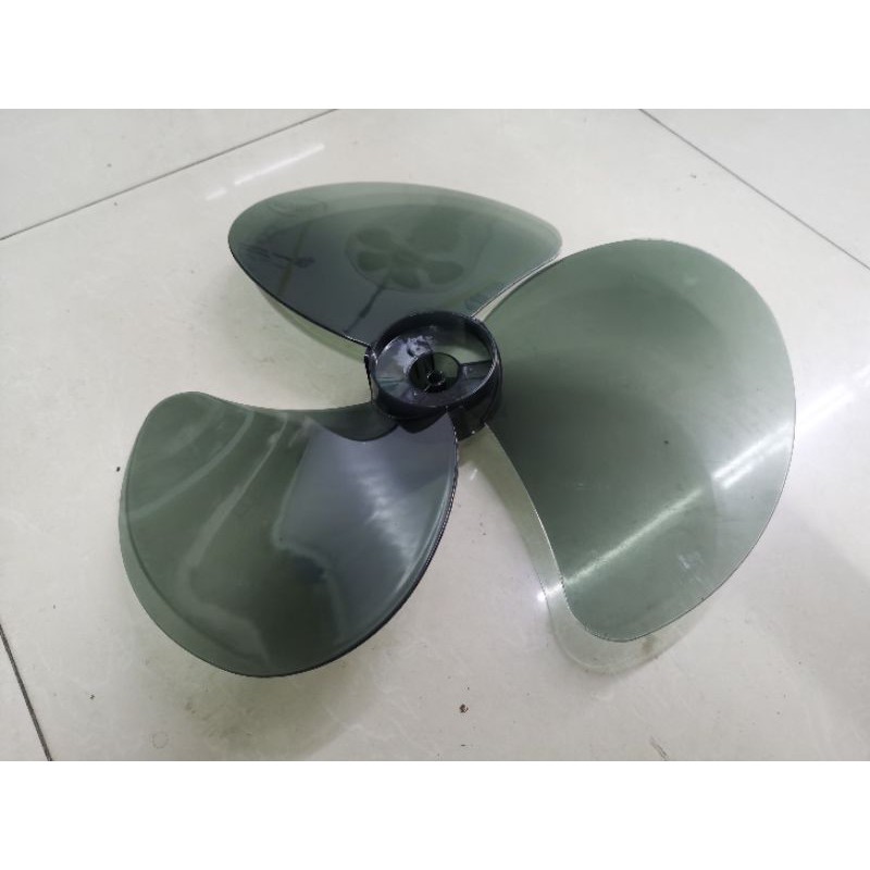 🔥Bubble Wrapping🔥 Original Mahita 12" 16" Table Fan / Stand Fan / Wall ...