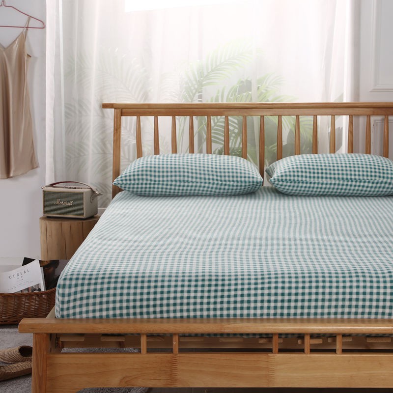 Milk Velvet Bed Sheet Bedspread One Piece Thick Coral Flannel Winter