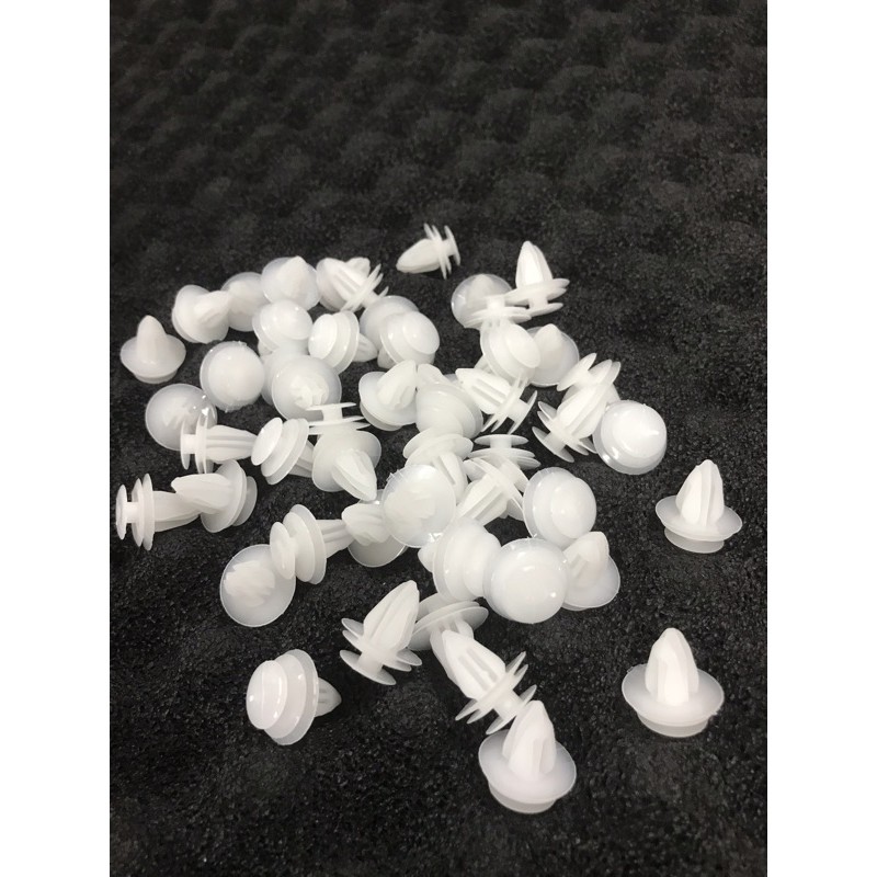 Universal Door Board Car Body Clip / Door Trim Clip (Toyota,Nissan ...