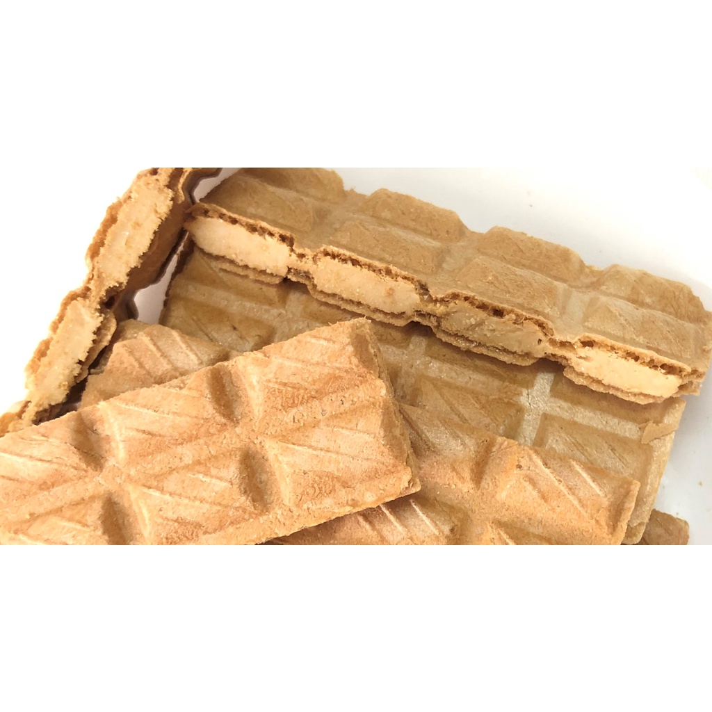 Biskut Timbang Tin (+/-200G) Coklat Bear, Strawberry Bear Roll, Bangkit ...