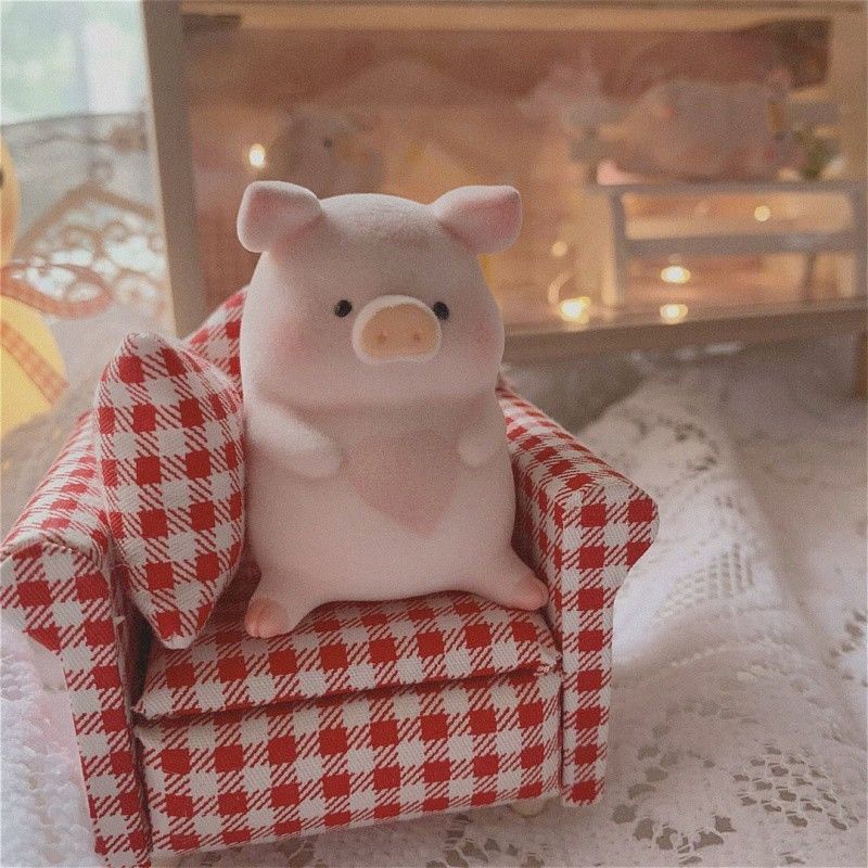 Lulu Pink Pigs Flocking LULU Pig Series Blind Box Girl Canned Hand ...