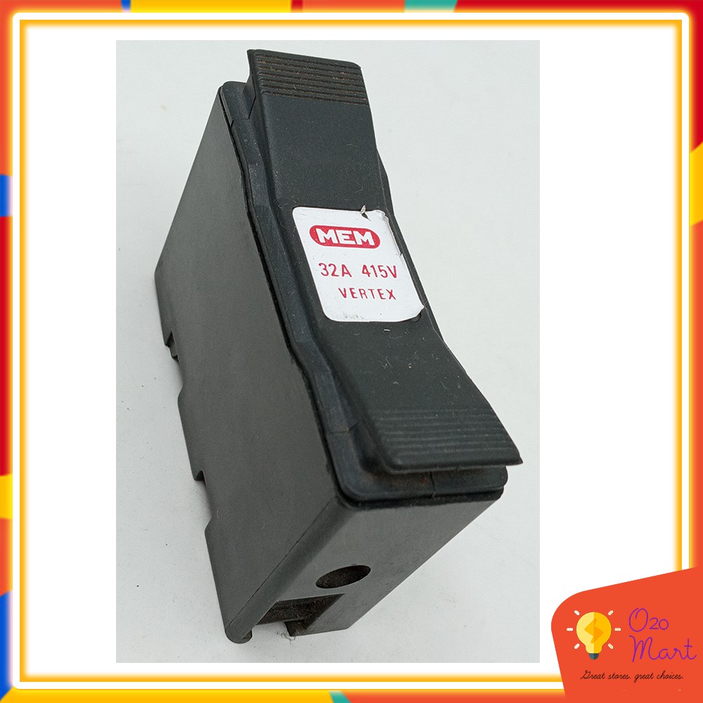 Eaton CFF Fuse Unit 32A White/Balck Colour Random / 63A MEM FUSE C/W ...